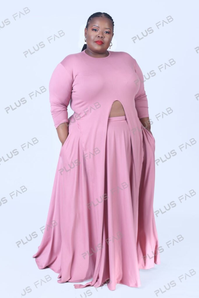 Queen Diva’s Suit – Plus Fab